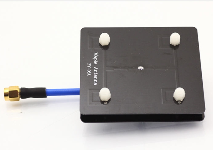 5.8G图传高增益天线,———EEWorld参考设计中心