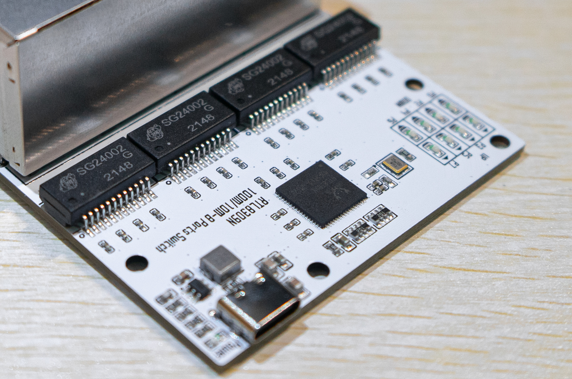 8口百兆交换机_RTL8309N V1.1,———EEWorld参考设计中心